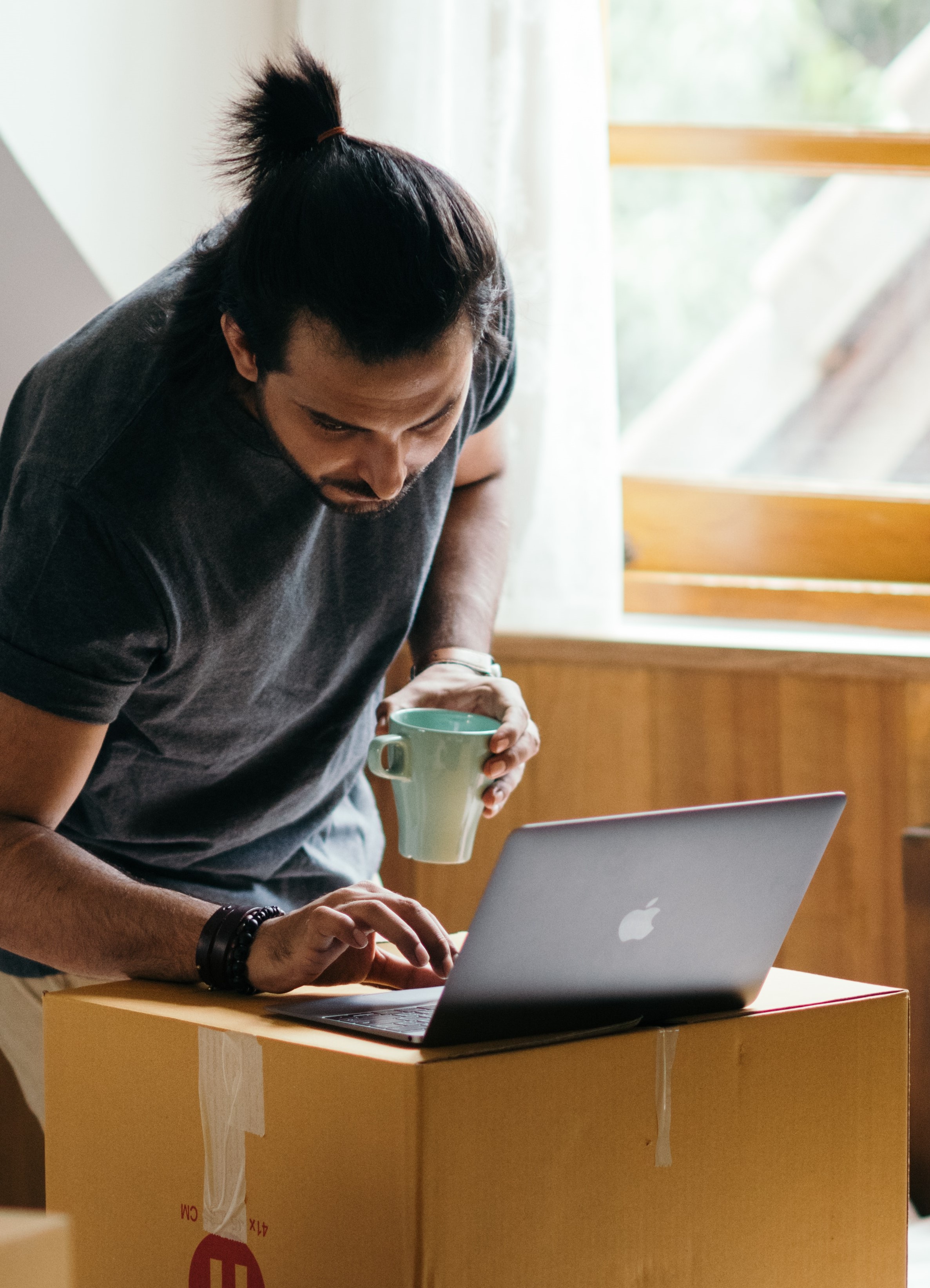 box-for-a-monitor-stand – Glenn Sommerville